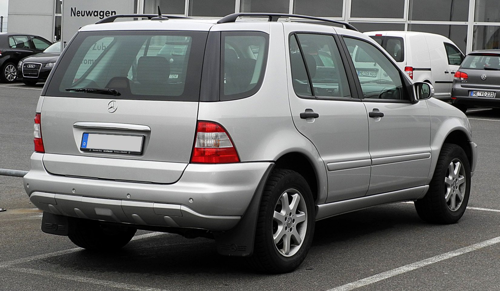 Mercedes-Benz M-class technical specifications and fuel economy